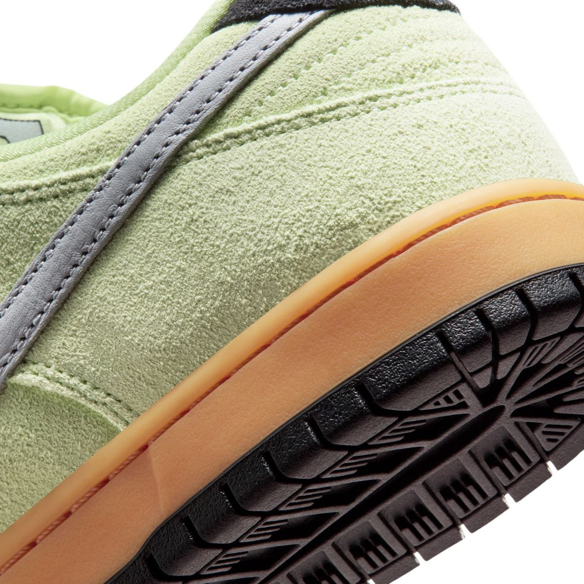 Nike SB Dunk Low Pro Prm Verdugo Mountain - HQ1626-300 - Starcow Paris ...